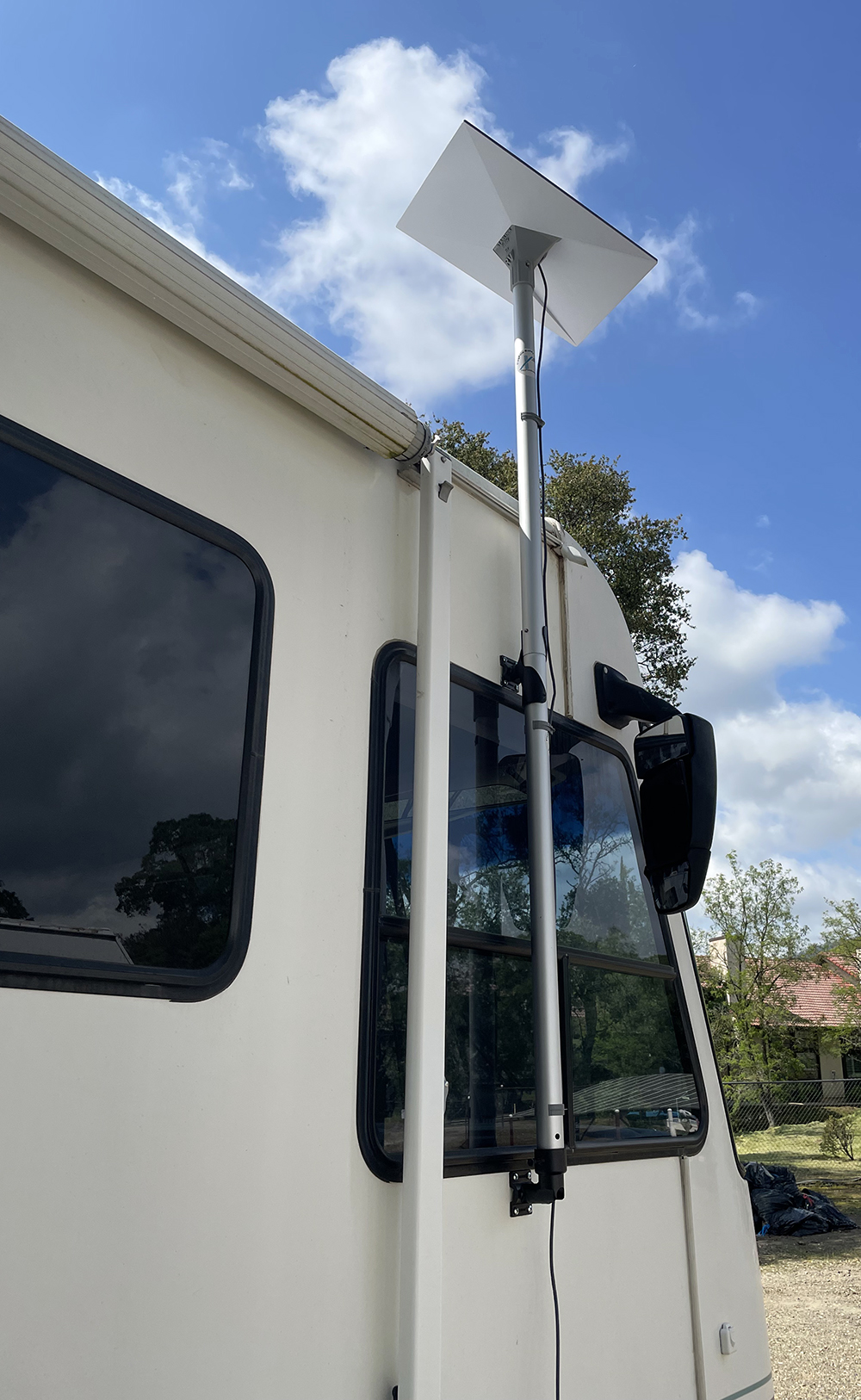 Starlink Flag Pole Buddy Gen 3 | iRV2 Forums